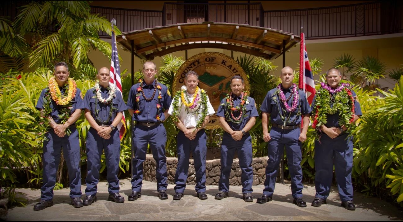 Hawaii Ahe KFD promotes 8 firefighters at special ceremony Friday ...
