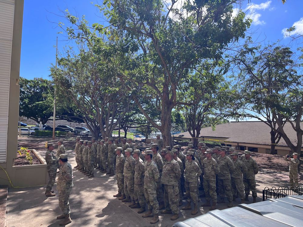 Hawaii Ahe Mayor thanks Hawaii National Guard for five months of ...