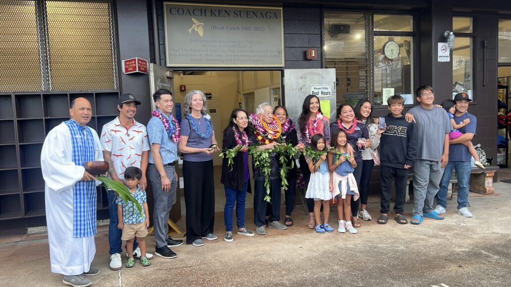 Hawaii Ahe Pearl City District Park’s pool renamed in honor of Ken ...